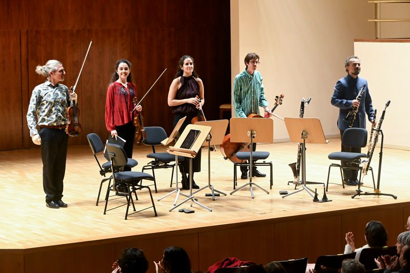 Crítica / Liberamente… - por Luis Mazorra Incera Revista Ritmo