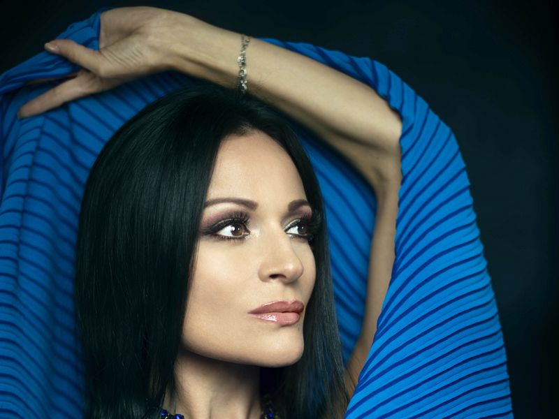 Davinia Rodríguez, doble debut en Los Ángeles con Roberto Devereux ...