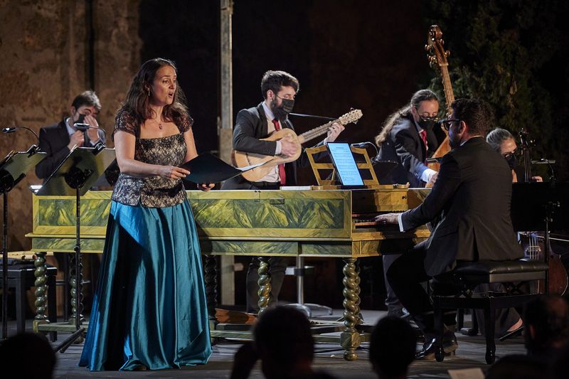 Crítica / Forma Antiqva, Nuria Rial y una ópera imaginada - por ...